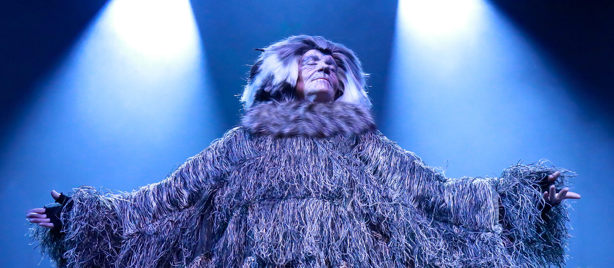 S76 AG | CATS – Spokane Civic Theatre